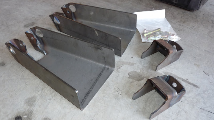 Poly Performance Jeep Rear Coilover / Shock Mounting Bracket | Pirate 4x4