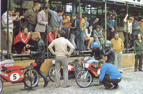 BUBBLE VISOR: 28 Sept 2010