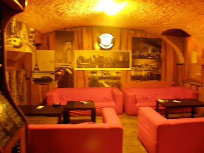 Belváros, Budapest: Kávés Katica Sörözője
