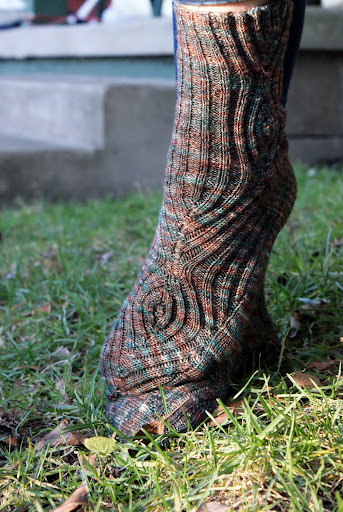 Twelve Knobby Knots – Osborn Fiber Studio
