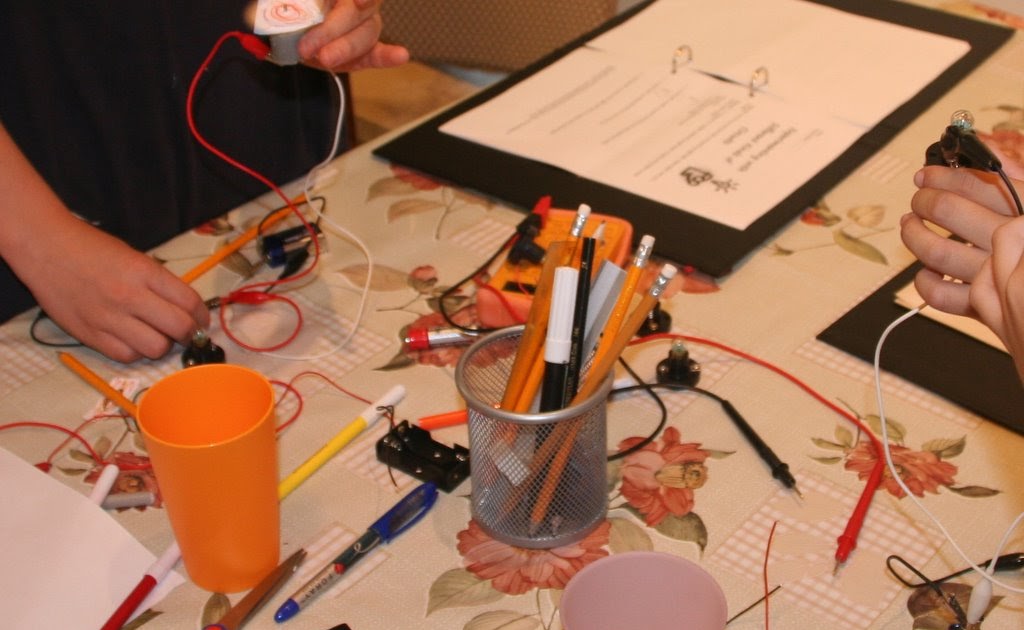 Reports from the lab: Physics: Circuits are cool!