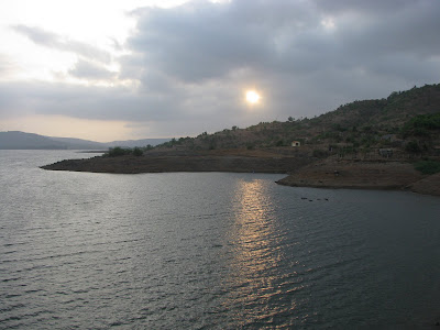 An evening ride to pavana dam | Experiences on two wheels