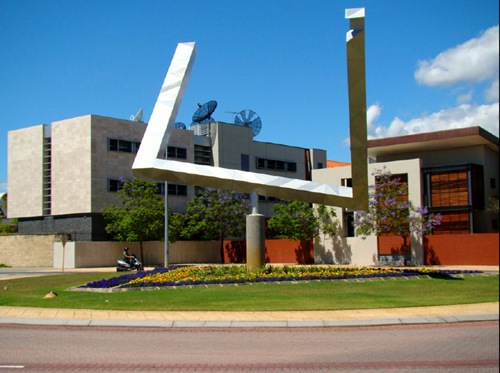 Impossible Illusions Made Possible | Amusing Planet