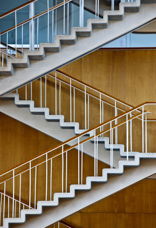 GARETH GARDNER: Portrait of Tim Ronalds and images of Asplund's ...