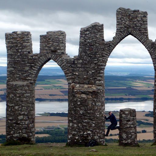 Walk Report - Fyrish Monument, near Alness (Cnoc Fyrish) • Walkhighlands