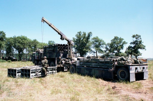 One of my favorite Army trucks. The M977 HEMTT > General Discussion ...