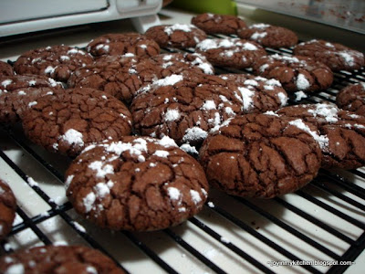 Finding Joy in My Kitchen: Chipper Crinkle Cookies