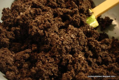 Finding Joy in My Kitchen: Oreo Drops