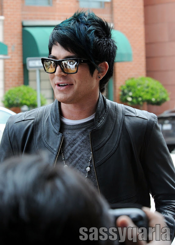 TopOveralls: adam lambert ama performance - photos