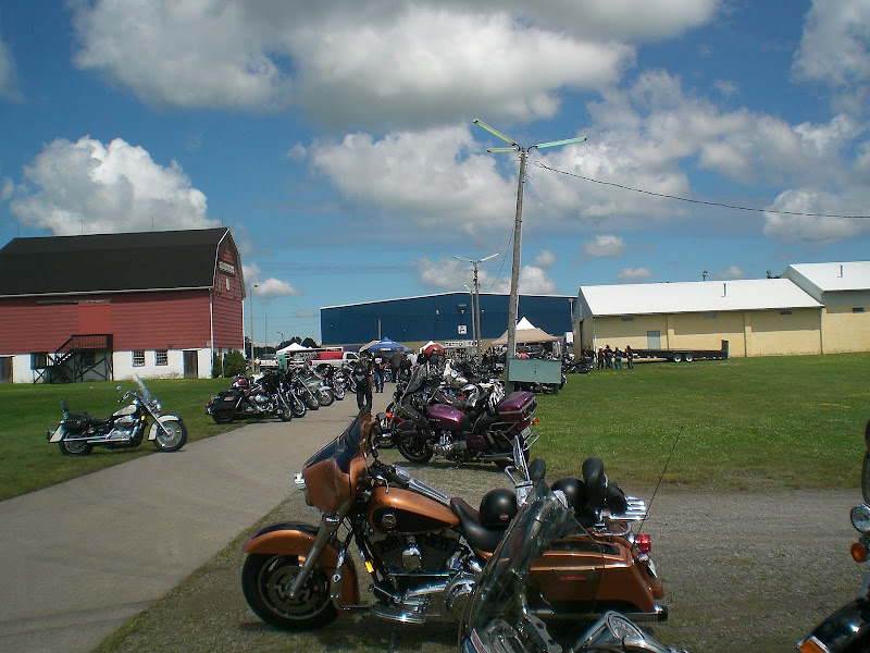 Canadian Biker Build Off | Honda Shadow Forums