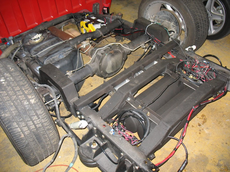 2001 Silverado Laying Frame on 22's: Icedoutrollies | GMC Truck Forum