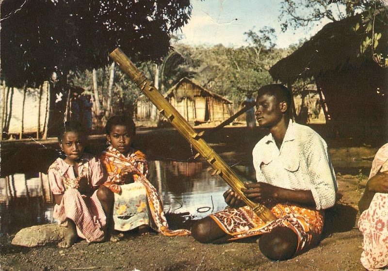 Ny razana ... Manao ahoana