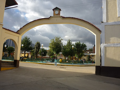 Oyón, capital carbonifera y cuna del arpa : Lugares Turísticos Región Lima