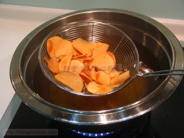 阿豐 - 美食心廚房: 【改良版 - 即輕鬆又香脆】炸慈姑片 - Deep Fried Arrowhead Chips