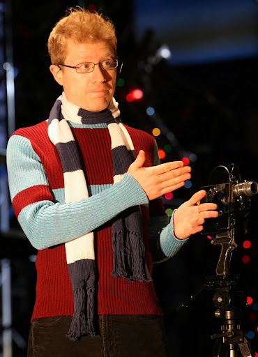 Anthony Rapp as Mark Cohen in RENT | Rent costumes, Adventures in ...