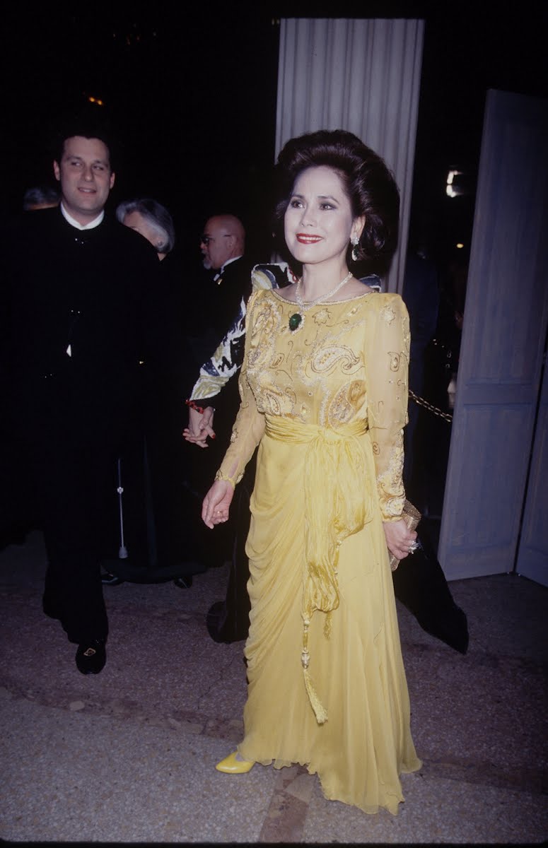 Sukarno, Dewi — Google Arts & Culture