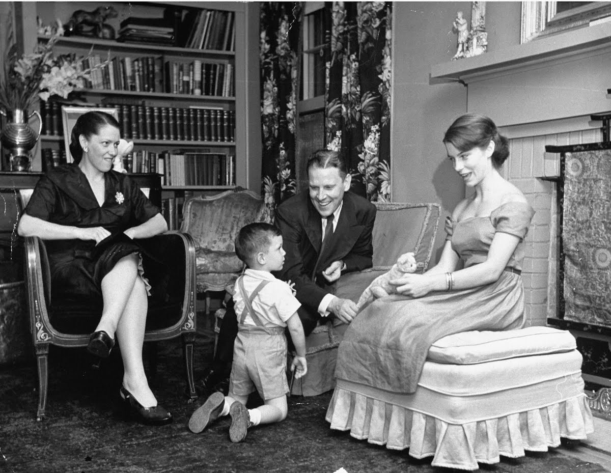 Al Gore — Google Arts & Culture