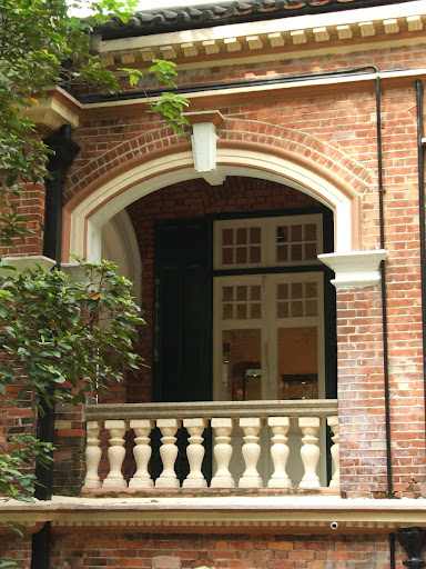 Verandah Arch — Google Arts & Culture