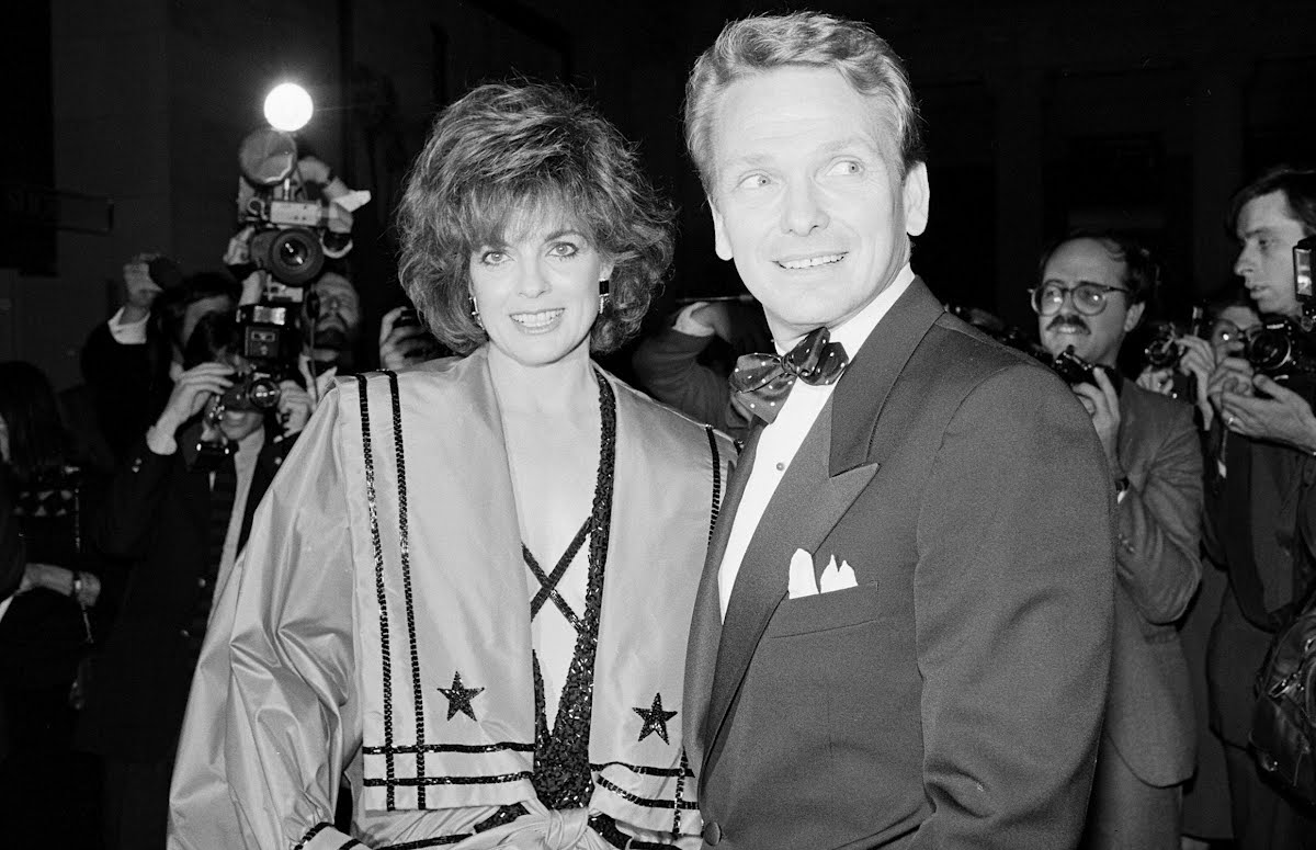 Bob Mackie — Google Arts & Culture