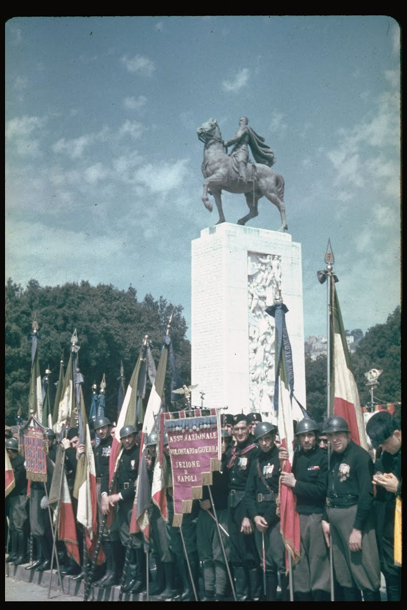 Hitler/Jaeger File - Hugo Jaeger — Google Arts & Culture